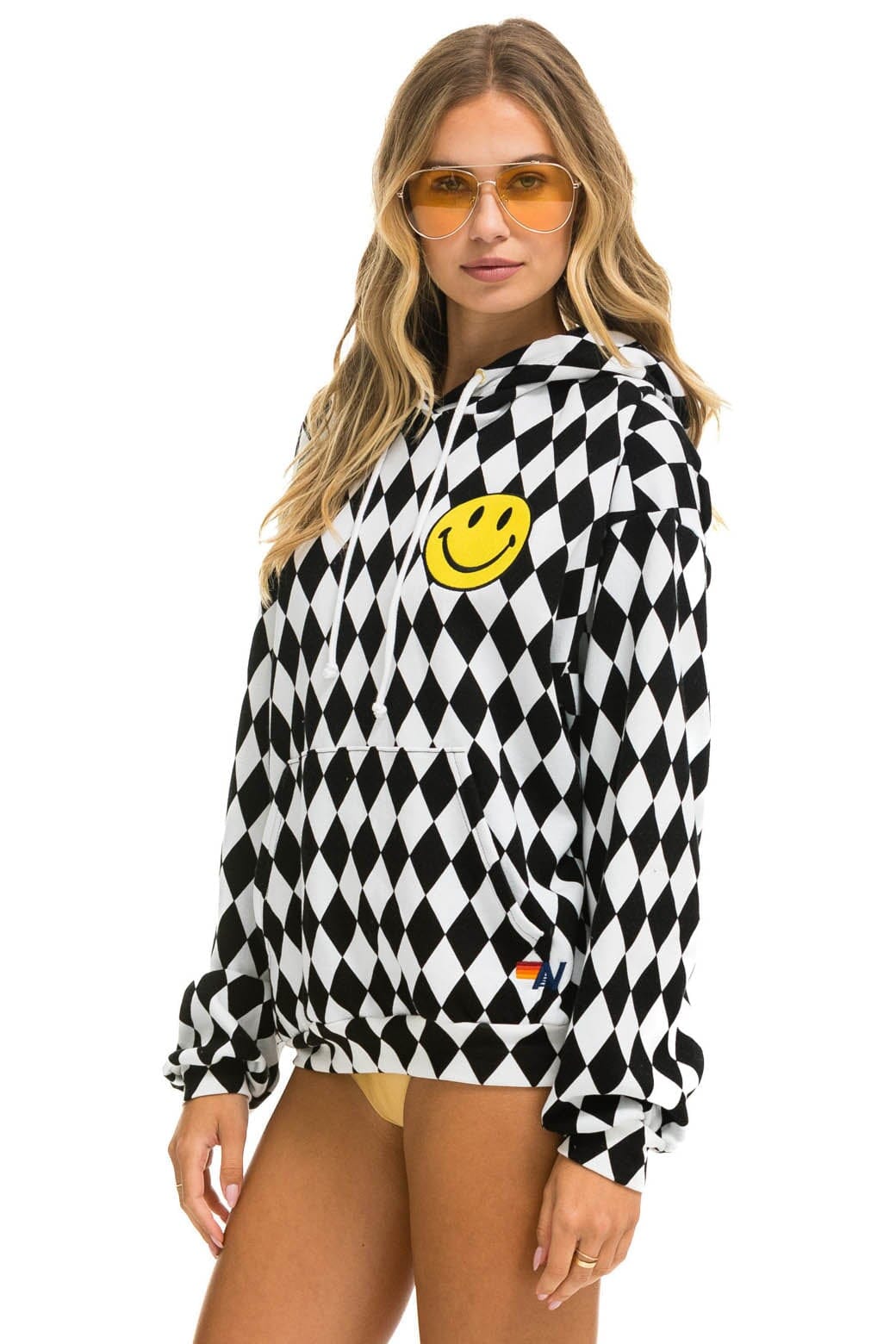 DIAMOND SMILEY 2 EMBRIODERY RELAXED PULLOVER HOODIE - WHITE // BLACK ...